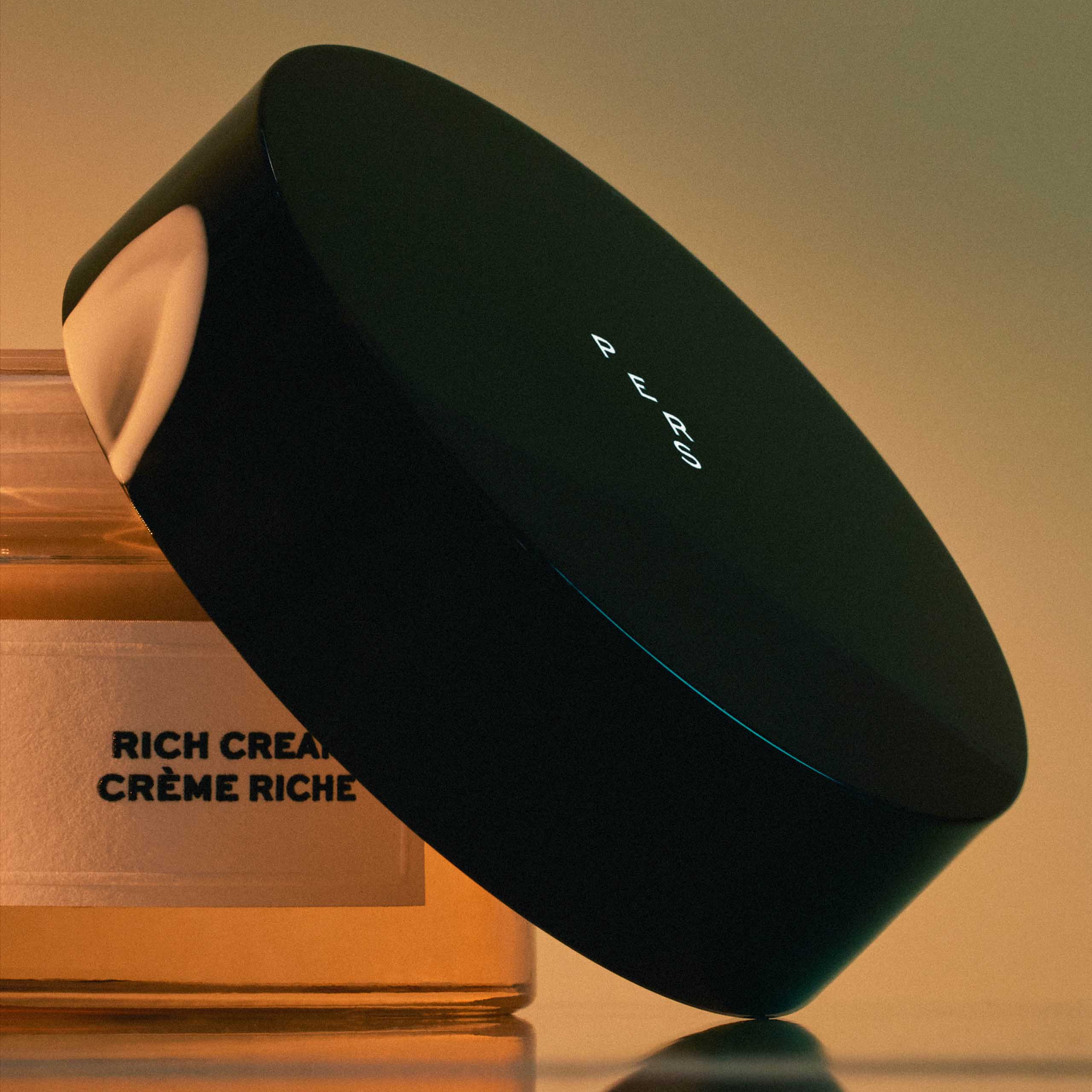Peptides and urban protection: how PERS Rich Cream strengthens your sk